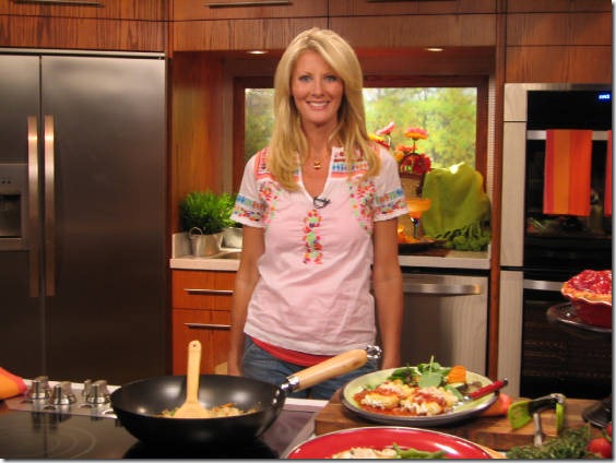 Hottest Women in Food Television | Sinlung